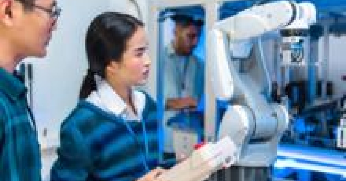 Giving a Helping Hand to AC Servo Motors in Robots | Renesas